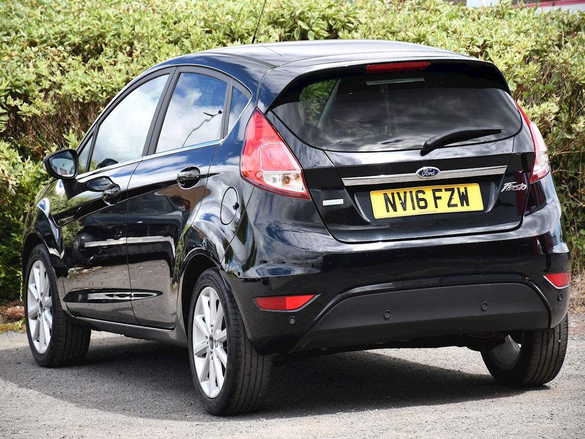 Used Ford Fiesta TITANIUM 2016 5dr Manual (NV16FZW)