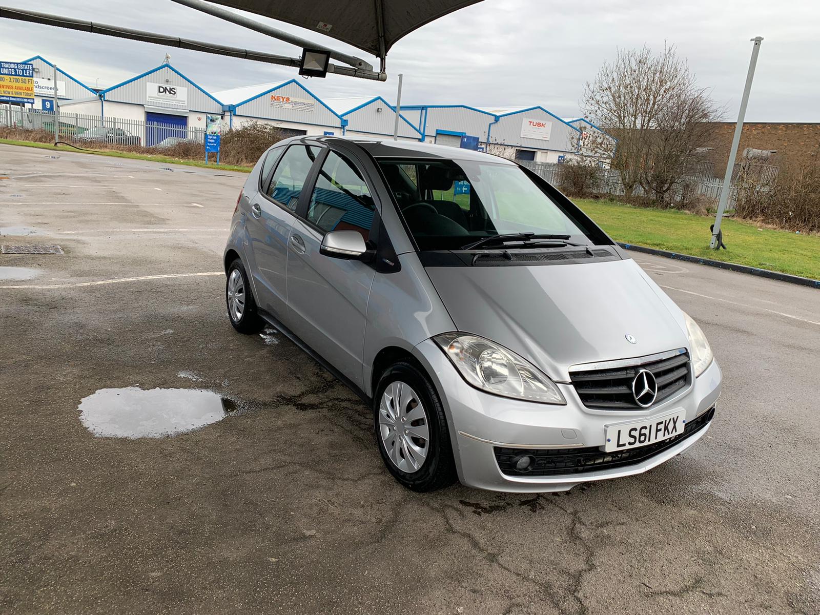 Used Mercedes-Benz A-CLASS A160 BLUEEFFICIENCY CLASSIC SE 2011 5dr ...